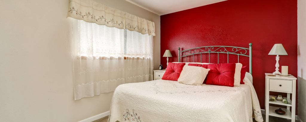 How To Make A Contrast Wall – House 2 Home Goods